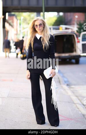 Street style, arriving at Zimmermann Spring Summer 2023 show, held at ...