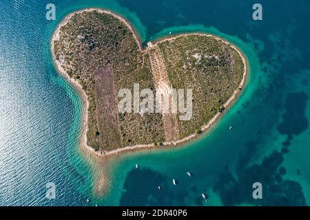 Heart shaped island of Galesnjak, aerial view, Dalmatia region of ...