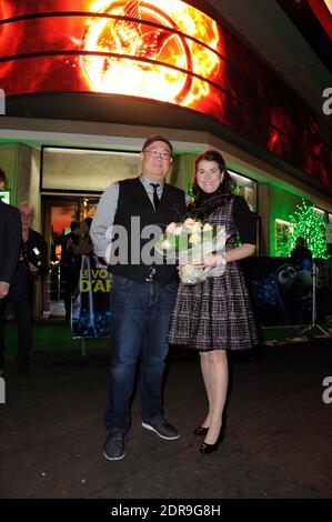 Peter Sohn, Anna Chambers a la premiere de Le Voyage d'Arlo au grand ...