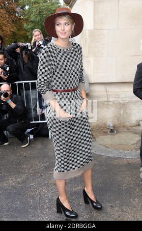MARIA SHARAPOVA ARRIVE AU DEFILE 'CHANEL' LORS DE LA FASHION WEEK DE ...