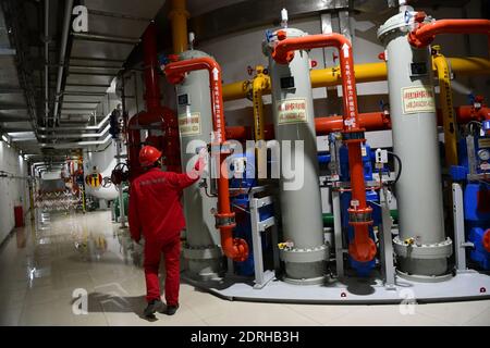 The system of making common electricity of China's largest pumped ...