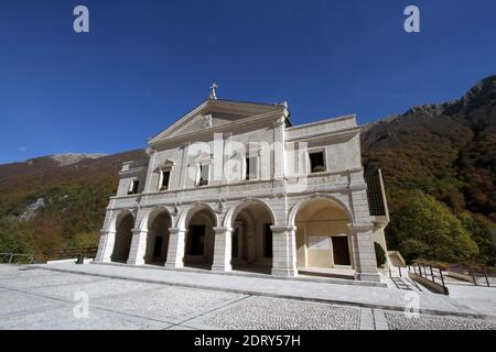 Settefrati, Italia - 2 novembre 2017: Il santuario di Canneto Stock ...