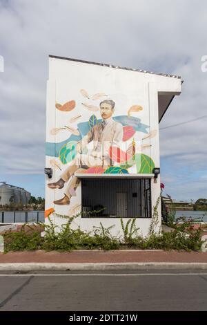 Street mural in Iloilo City, Philippines Stock Photo - Alamy