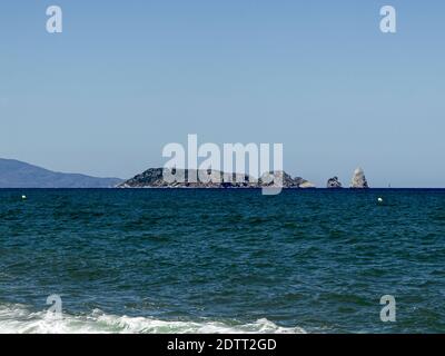 view of the medas islands in the coast of spain Stock Photo - Alamy