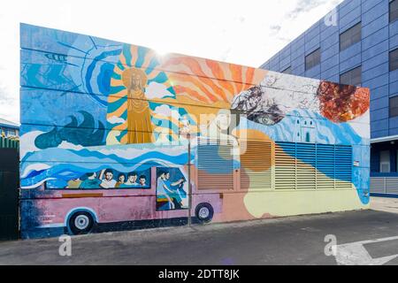 Street mural in Iloilo City, Philippines Stock Photo - Alamy