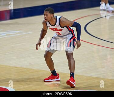 Mississippi guard Matthew Murrell (11) tries to get around Auburn ...
