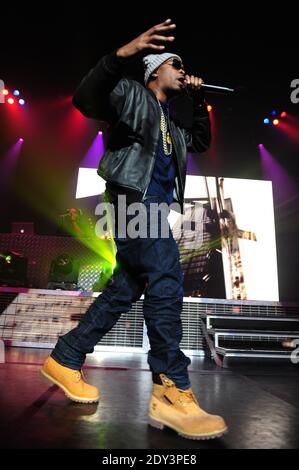 Rapper Nas performs his 1994 album Illmatic in its entirety to ...