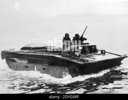 Landing Vehicle Tracked (LVT) Water Buffalo, amphibious warfare vehicle ...