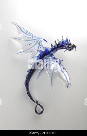 Sandra Young glass artist Stock Photo - Alamy