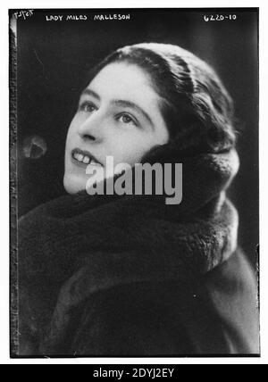 Lady Miles Malleson Stock Photo - Alamy