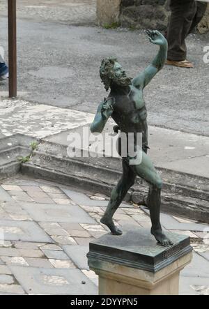 Atrium of the House of Faun in the ancient Roman city of Pompeii Stock ...