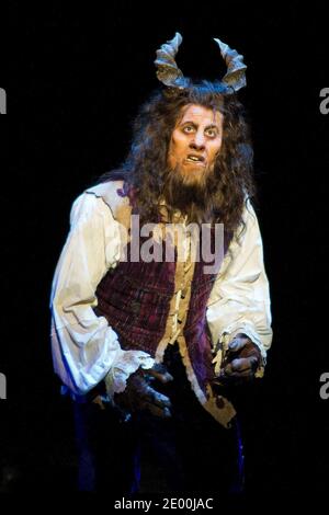 Disney 'La Belle et la Bete' ('Beauty and the Beast') Premiere at ...