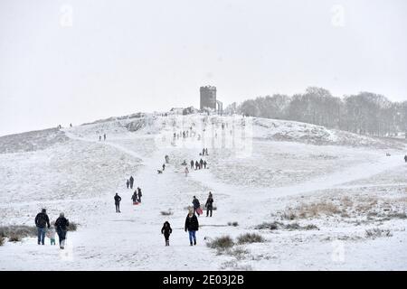 Leicester, Leicestershire, UK 29th Dec 2020. Uk Weather. Snow. Fun in ...