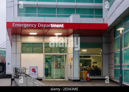 Entrance to the Emergency Department at University College London ...
