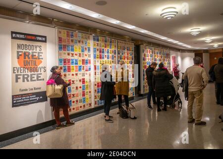 The main branch of the Brooklyn Public Library on Grand Army Plaza in ...