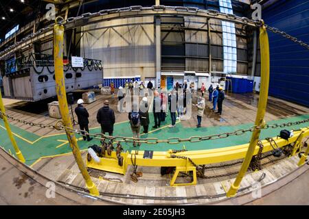 KEEL LAYING. Participants in the keel laying ceremony for the Arleigh ...