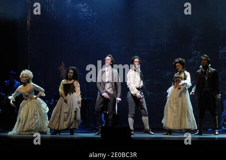Sebastien Agius, Rod Janois, Matthieu Carnot, Nathalia, Roxane le ...