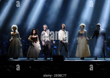 Sebastien Agius, Rod Janois, Matthieu Carnot, Nathalia, Roxane le ...