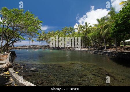 Ahalanui County Beach Park, Puna. Big Island, Hawaii Stock Photo - Alamy