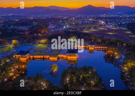 Sunset aerial view of Anapji pond in Gyeongju, Republic of Korea Stock ...