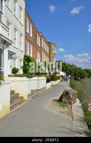 united kingdom west london kew gardens the palm house Stock Photo - Alamy