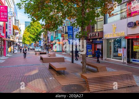 downtown korean street in Daegu Stock Photo - Alamy