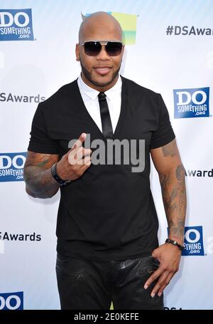Flo Rida arrives at the 2012 Do Something Awards at Barker Hangar in ...
