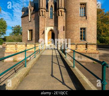Flatow Tower in Babelsberg park, Potsdam, Brandenburg, Deutschland ...