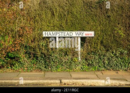 Hampstead Way road sign in Hampstead Garden Suburb, NW11 Stock Photo ...