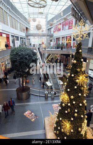 The official start of the winter sales has people flocking to the ...