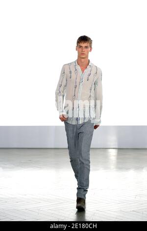 A model displays a creation Cerruti during Men's fashion Spring-Summer ...