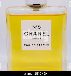Chanel number 5 perfume bottle Stock Photo - Alamy