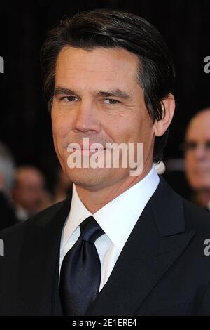 Josh Brolin arrives at the Oscars on Sunday, March 27, 2022, at the ...