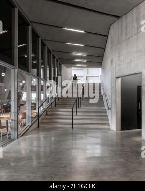 Stairs in Tate Modern Museum Stock Photo - Alamy