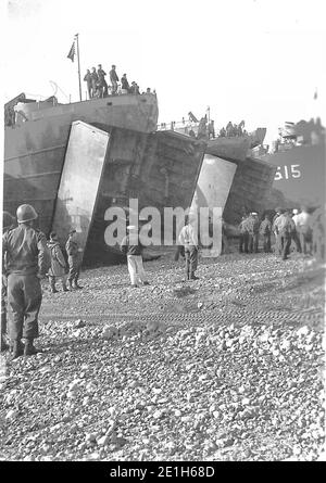 LST-54 and LST-515 Stock Photo - Alamy