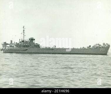LST-855 (USS Kent County) change of command ceremony Stock Photo - Alamy