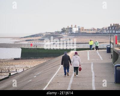 Sheerness, Kent, UK. 7th January, 2019. UK Weather: a grey day in ...