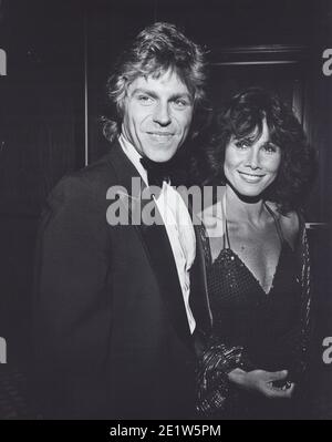 JEFF CONAWAY with MICHELE LEE Credit: Ralph Dominguez/MediaPunch Stock ...