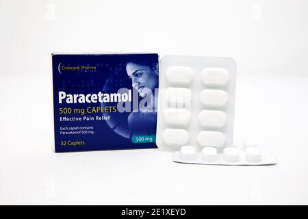Crescent Pharma paracetamol Stock Photo - Alamy