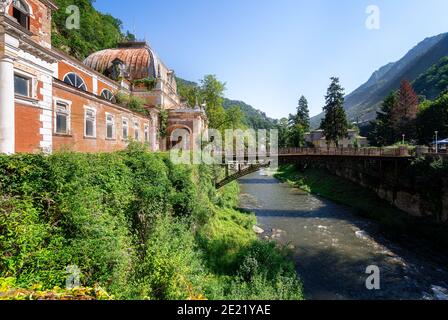 Abandoned Neptune Spa Baile Herculane Romania Decay Stock Photo - Alamy
