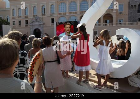 Atmosphere on the Prince's Palace square during the civil wedding of ...