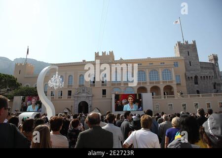 Atmosphere on the Prince's Palace square during the civil wedding of ...