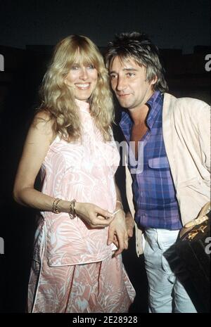ROD STEWART with Alana Stewart Credit: Ralph Dominguez/MediaPunch Stock ...