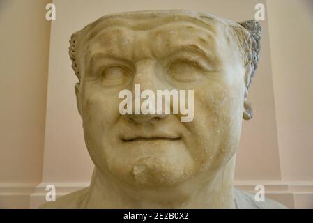 Marble statue in Naples National Archaeological Museum Stock Photo - Alamy
