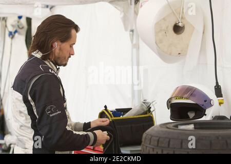 Scottish drummer Neil Primrose of Travis band, takes part in a motor ...