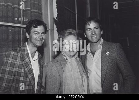Tom Ritter John Ritter Fratello Dr. Greg Yates | Villains Wiki