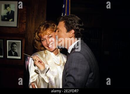 Stacy Keach 1987 Credit: Ralph Dominguez/MediaPunch Stock Photo - Alamy