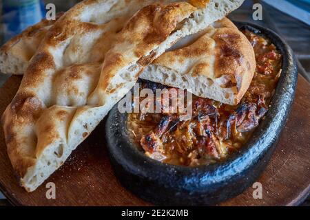 Turkish Kebab, Nevsehir tava in near plan Stock Photo - Alamy