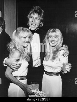JEFF CONAWAY WITH with Candi Brough and Randi Brough Credit: Ralph ...