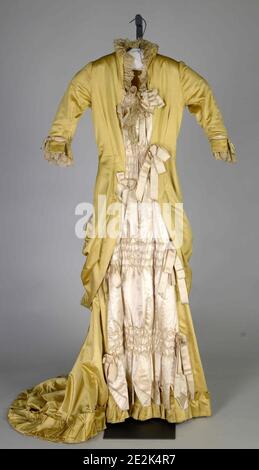 Dress, 1882, American, silk Stock Photo - Alamy